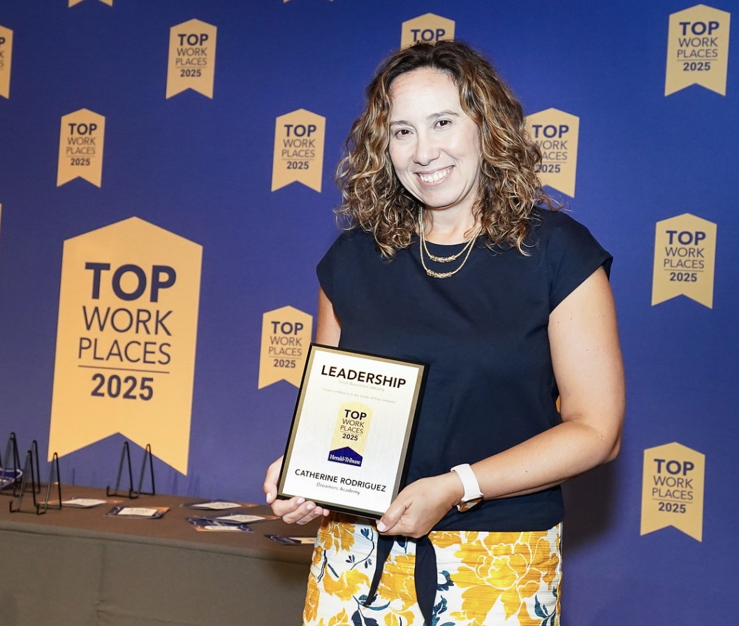 Puertorriqueña es reconocida con premio de liderazgo en Sarasota ...